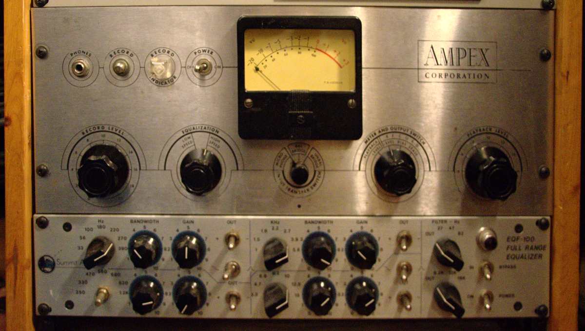 Ampex model 350 / Summit EQF-100